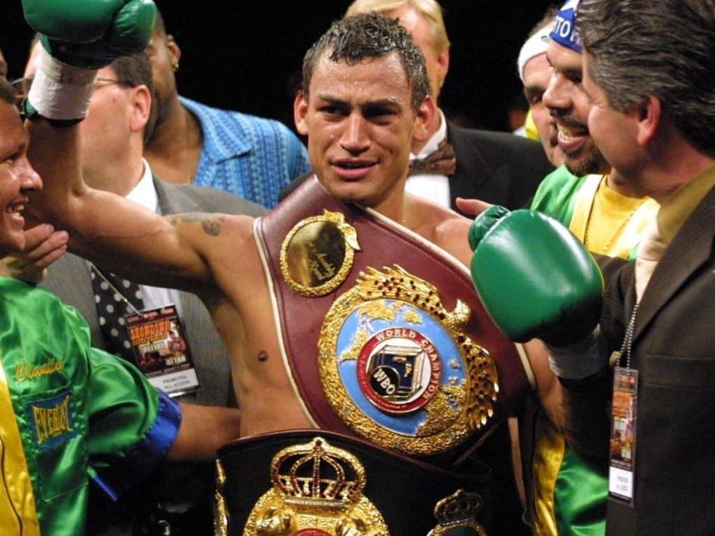 Todos os brasileiros campeões mundiais de boxe na história