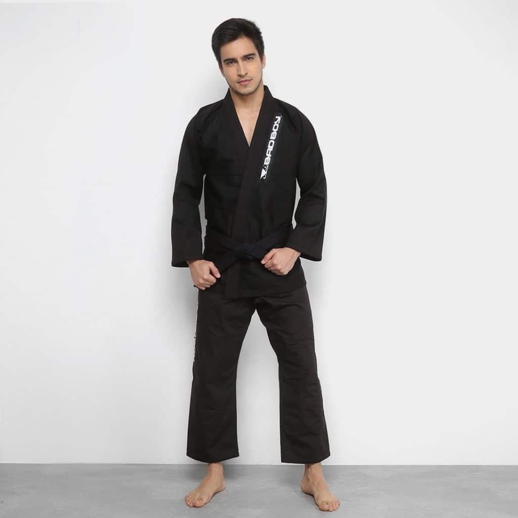 Como escolher kimono: tamanho ideal e melhores modelos