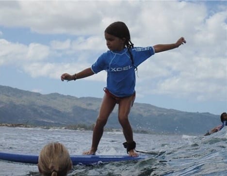 Surfista Luana Silva passa a representar o Brasil na WSL - Esportelândia