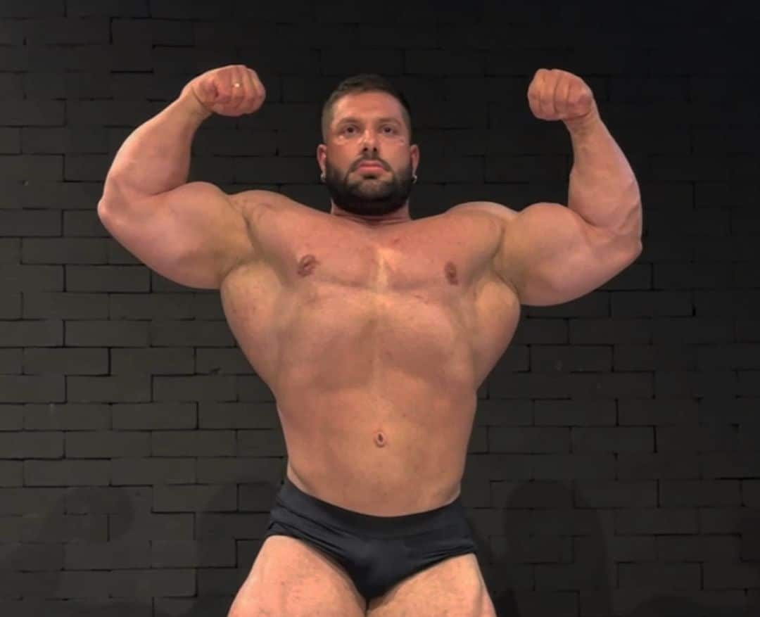 Leandro Peres mostra físico em fase final de off-season - Esportelândia