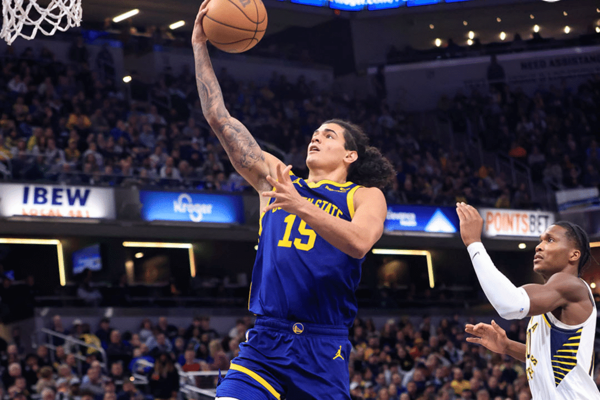 Para jogar com Gui Santos! Stephen Curry desce de patamar e vai até a G ...