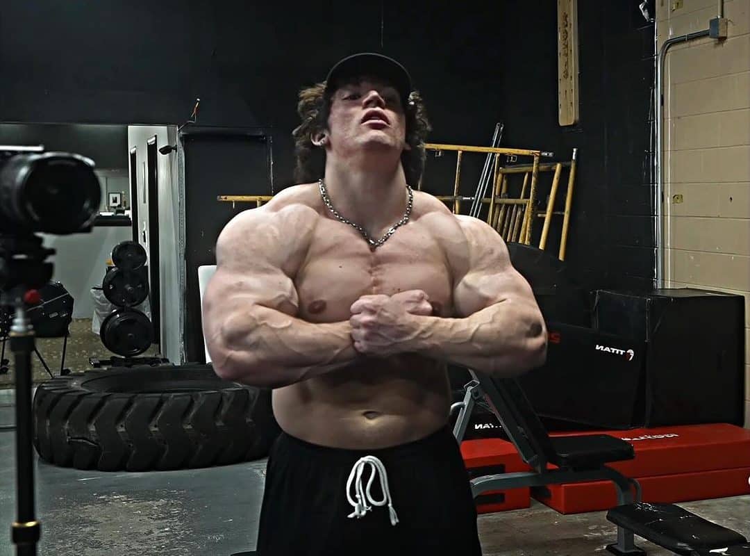 FINALMENTE! Sam Sulek revela a data que vai estrear nos palcos ...