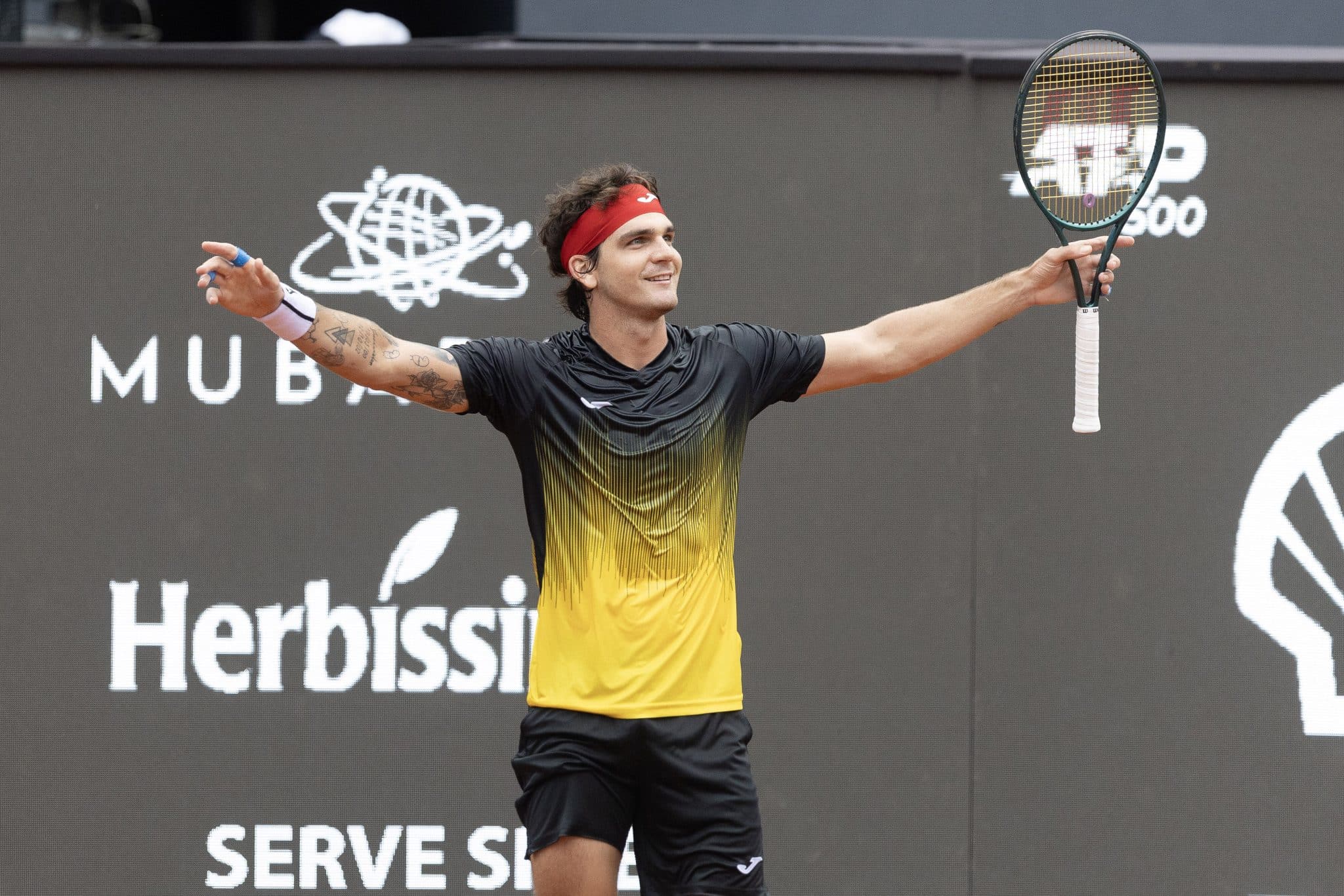 Thiago Wild mostra força e bate mais um tenista do top 15 ...